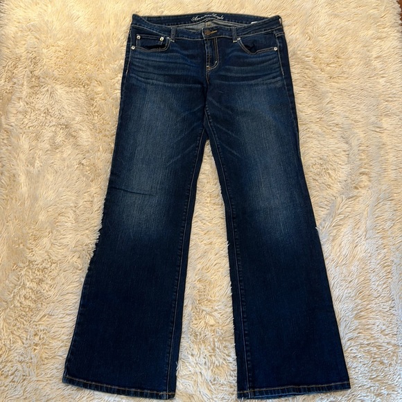 American Eagle Favorite Boyfriend Jeans